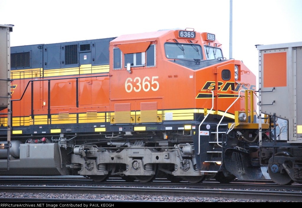 BNSF 6365 gets a red at the west end of the yard and I get a close up shot of her cab and the ...